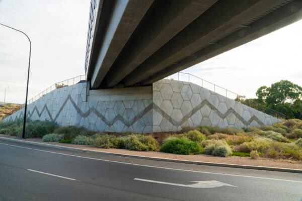 Reinforced Earth®, first choice for MSE retaining walls