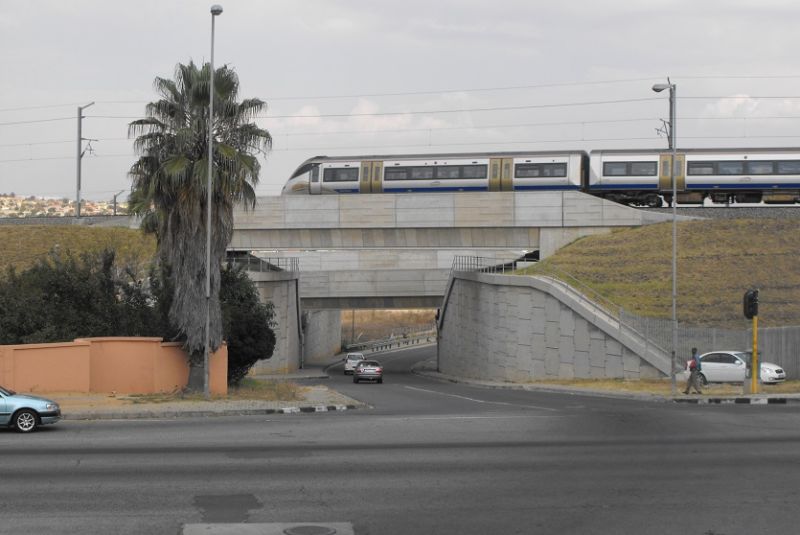 Retaining walls and precast concrete solutions for railways